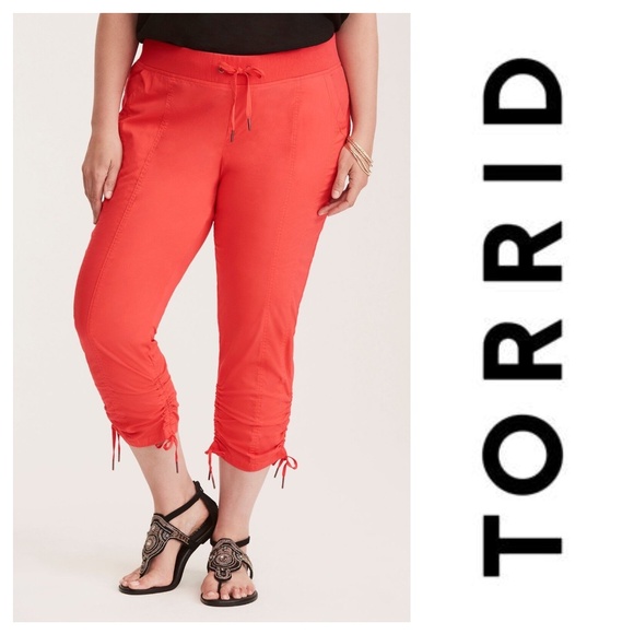 torrid | Pants & Jumpsuits | Torrid Plus Size Coral Stretch Cropped ...